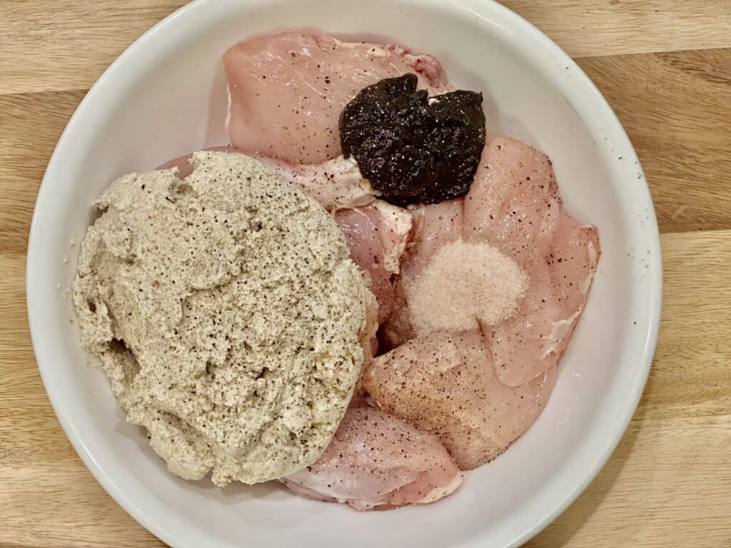 How to make Lavangi with chicken and walnuts - Delicious Nutritious Food