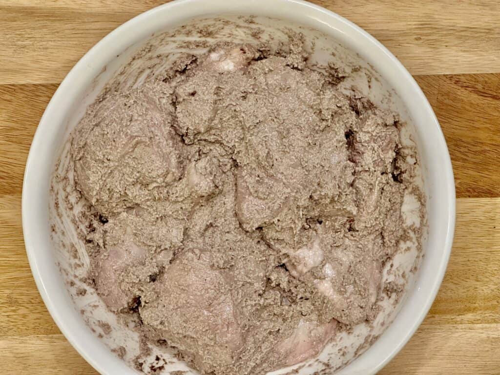 How to make Lavangi with chicken and walnuts - Delicious Nutritious Food